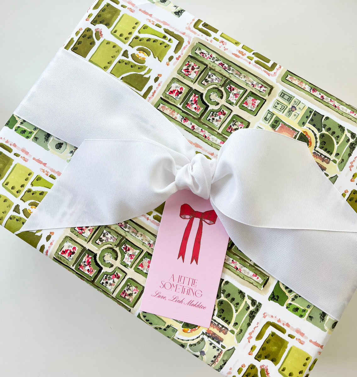 Red Bow Tag – Marci Thomas Designs